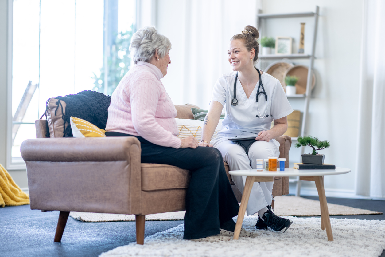 AZW-kwartaalupdate Q3 2023: Sector zorg en welzijn in derde kwartaal 2023 opnieuw gegroeid - AZW ...